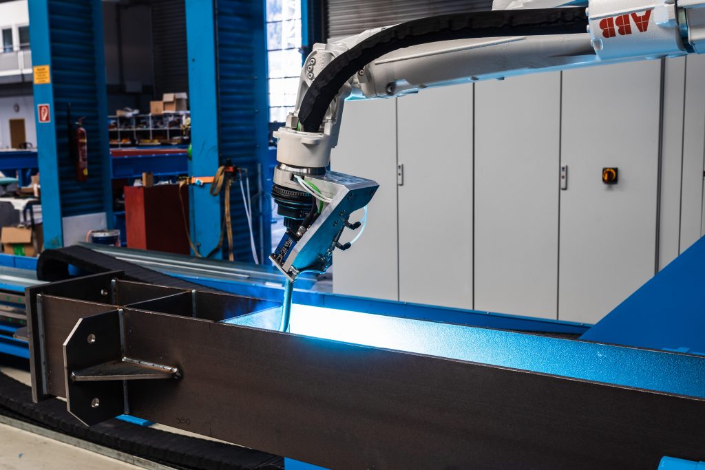 ZEMAN Steel Beam Assemblers - Lincoln Electric Asia Pacific